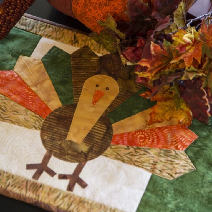 GO! Let's Talk Turkey Placemats Pattern – AccuQuilt