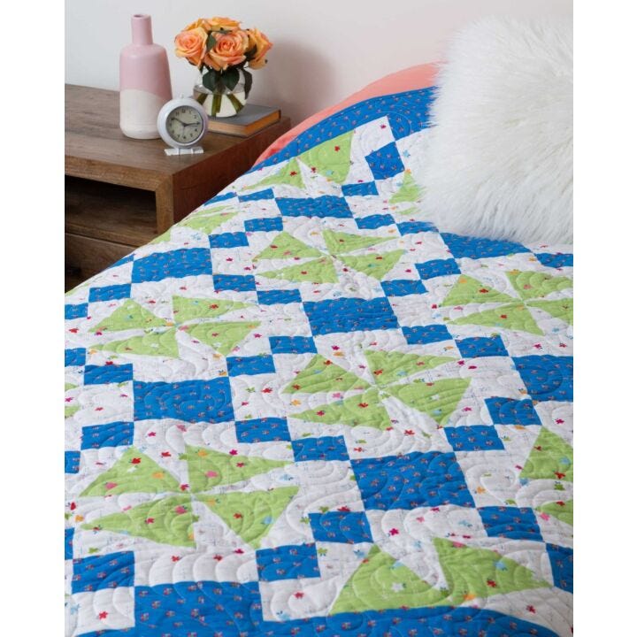 GO! Qube 10" Upbeat Angles Throw Quilt Pattern – AccuQuilt