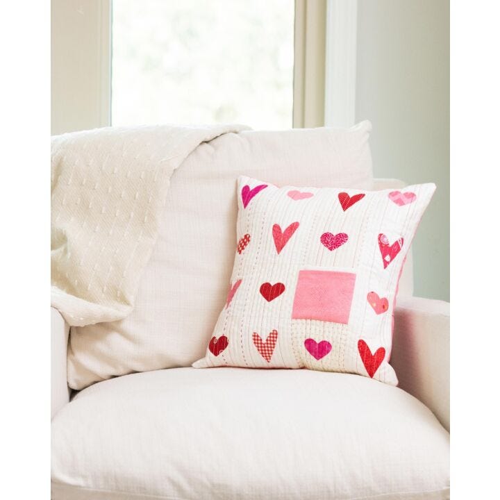 GO! Love Note Pillow Pattern - AccuQuilt