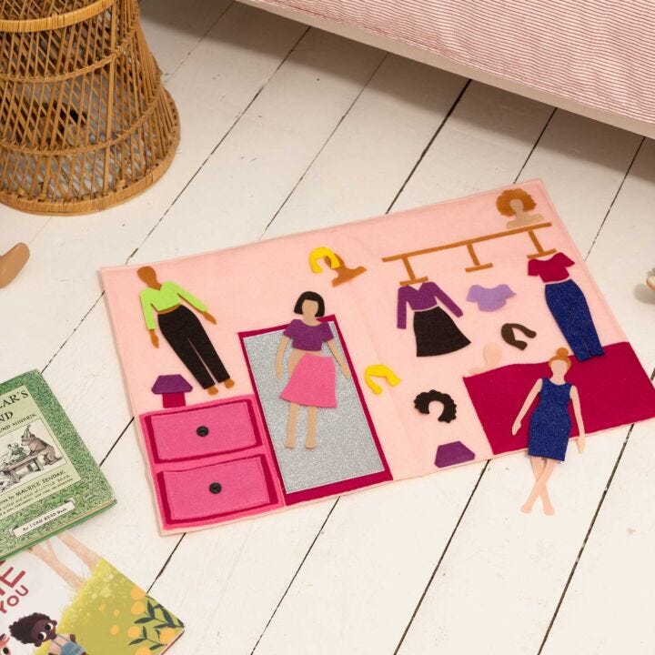 GO! Doll Dress Up Play Folder Pattern – AccuQuilt