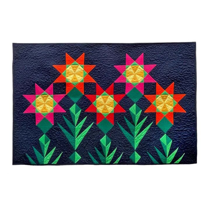 GO! Enigma Star Flowers Table Topper Pattern – AccuQuilt