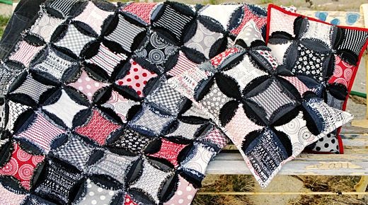 Denim Circle Rag Quilt Pattern - AccuQuilt