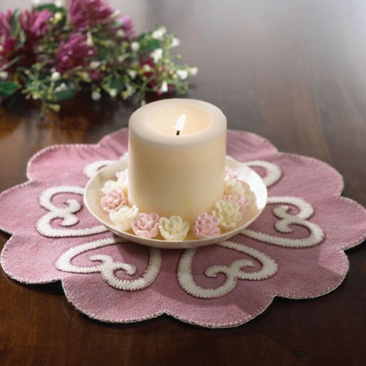Studio Valentine Candle Mat Pattern - AccuQuilt