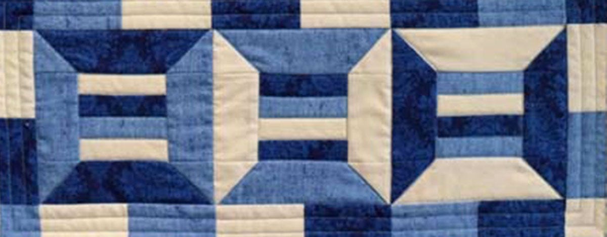 Quick Spool Table Topper From 3 Fat Quarters