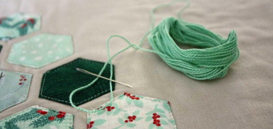 Modern Holiday Hexagon Placemats: A Quilting Tutorial