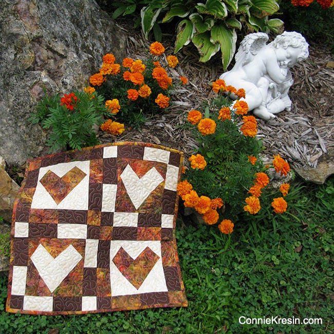 Wonky Heart Autumn Table Topper Tutorial